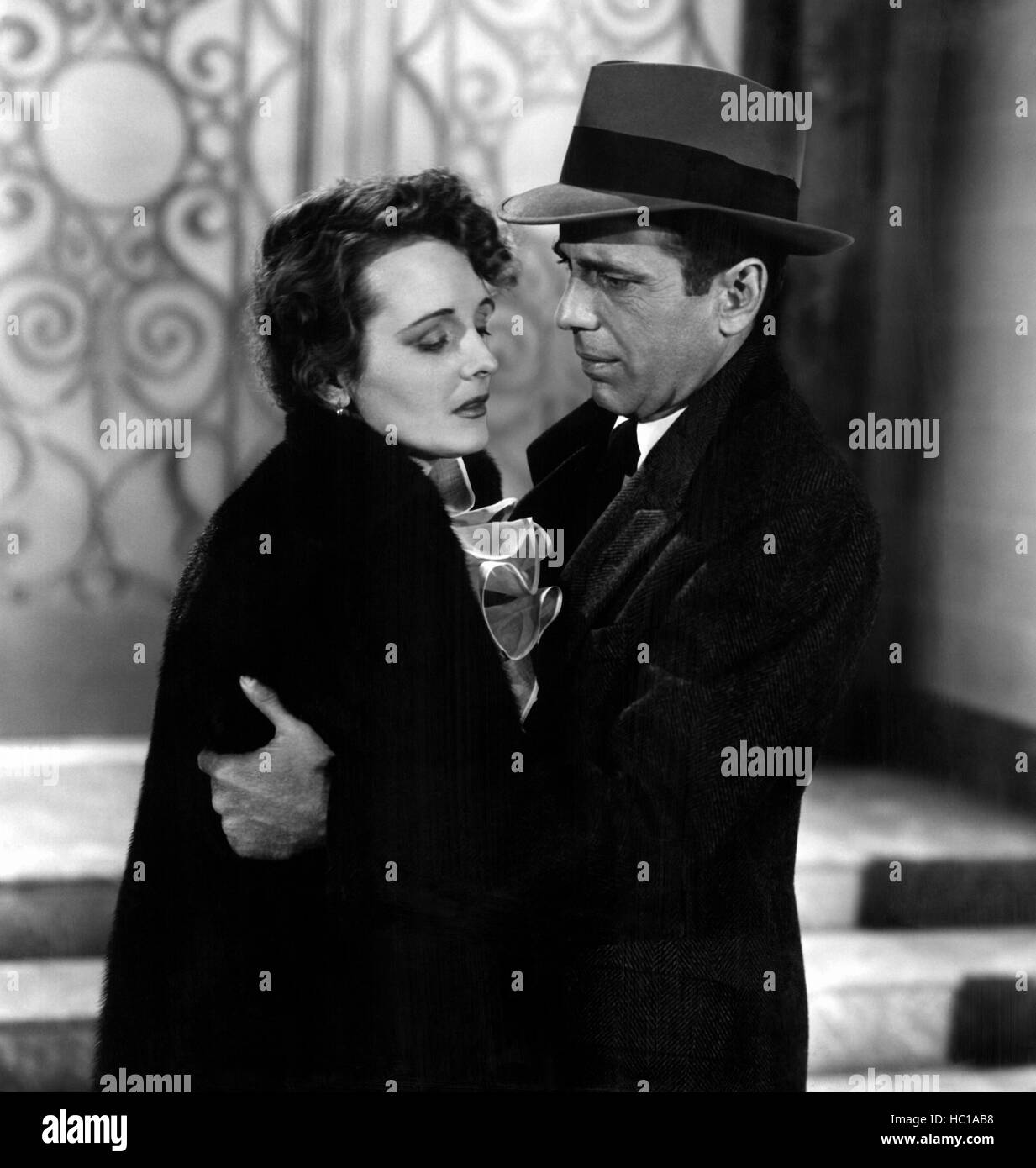 THE MALTESE FALCON, Mary Astor, Humphrey Bogart, 1941 Stock Photo - Alamy