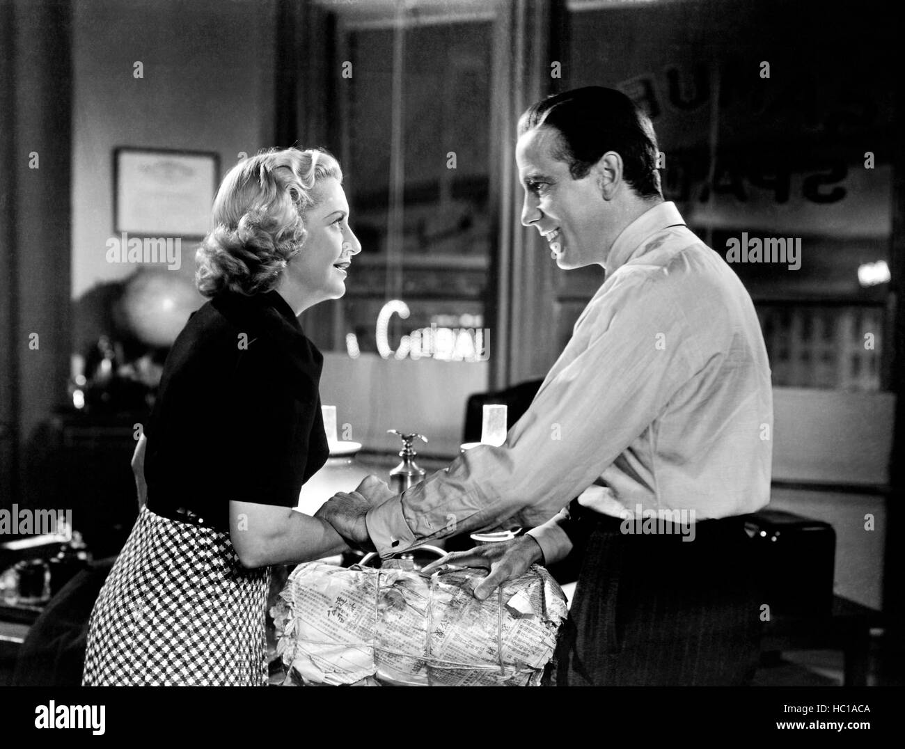 THE MALTESE FALCON, l-r: Lee Patrick, Humphrey Bogart, 1941 Stock Photo ...