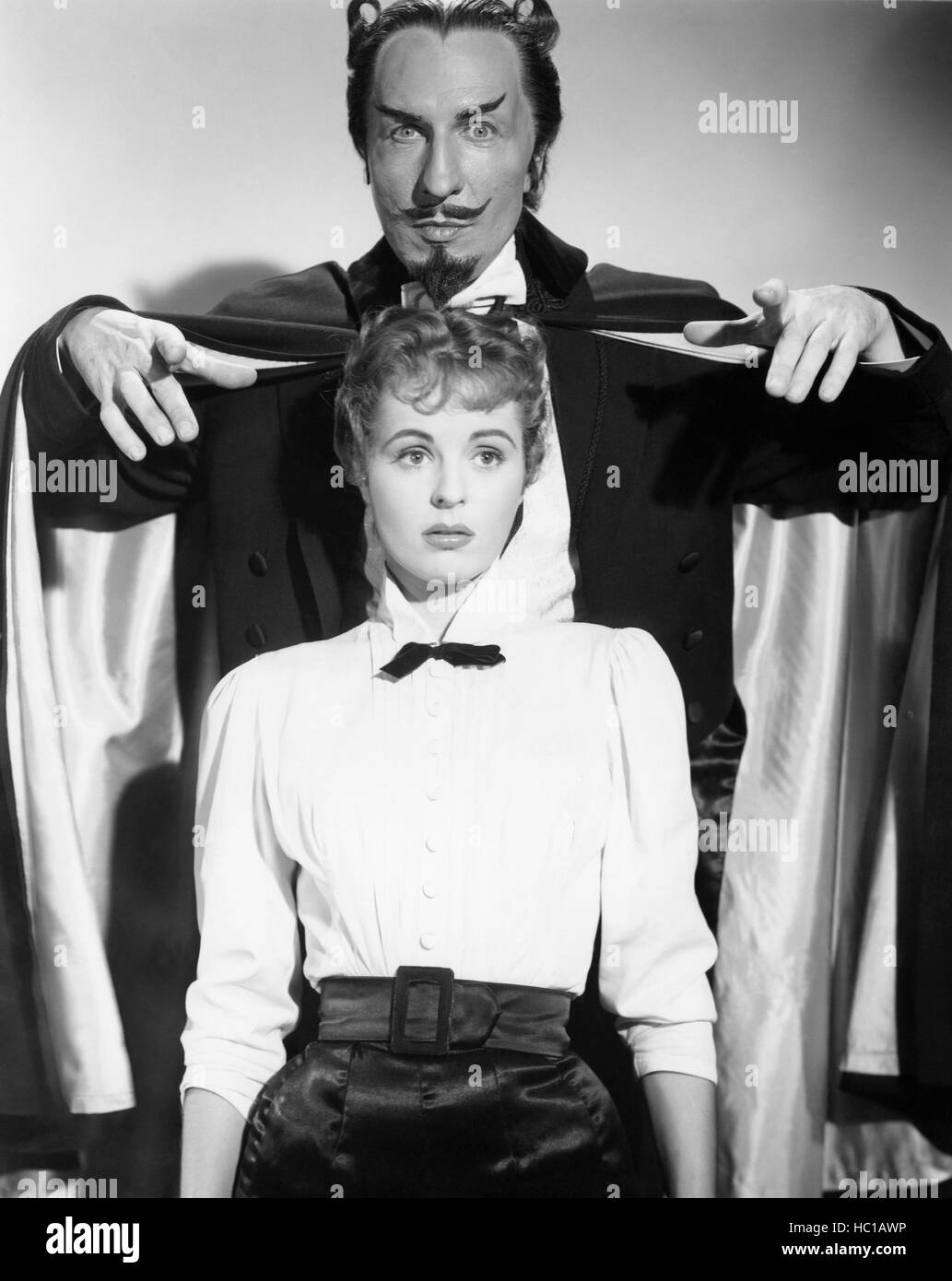 THE MAD MAGICIAN, Vincent Price, Mary Murphy, 1954 Stock Photo - Alamy