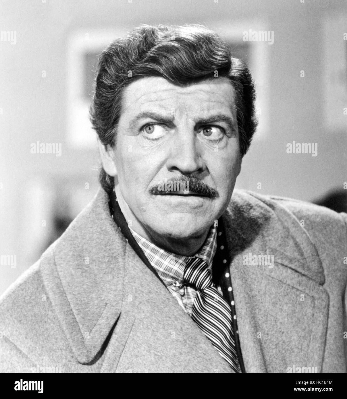 MAME, Robert Preston, 1974 Stock Photo - Alamy