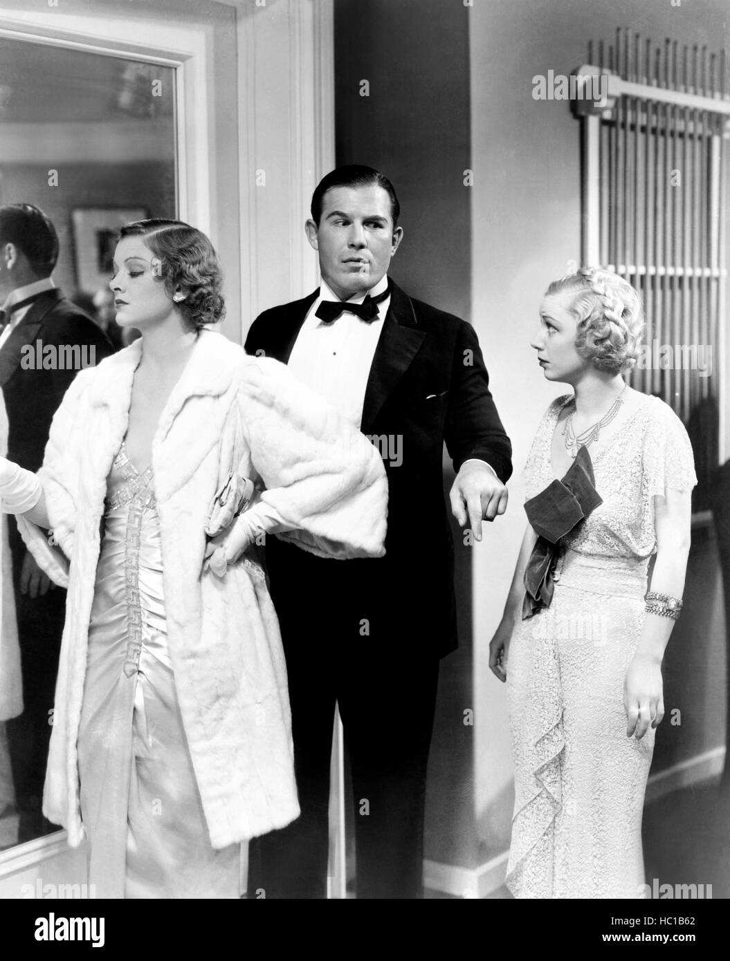 MANHATTAN MELODRAMA, from left, Myrna Loy, Nat Pendleton, Isabel Jewell ...