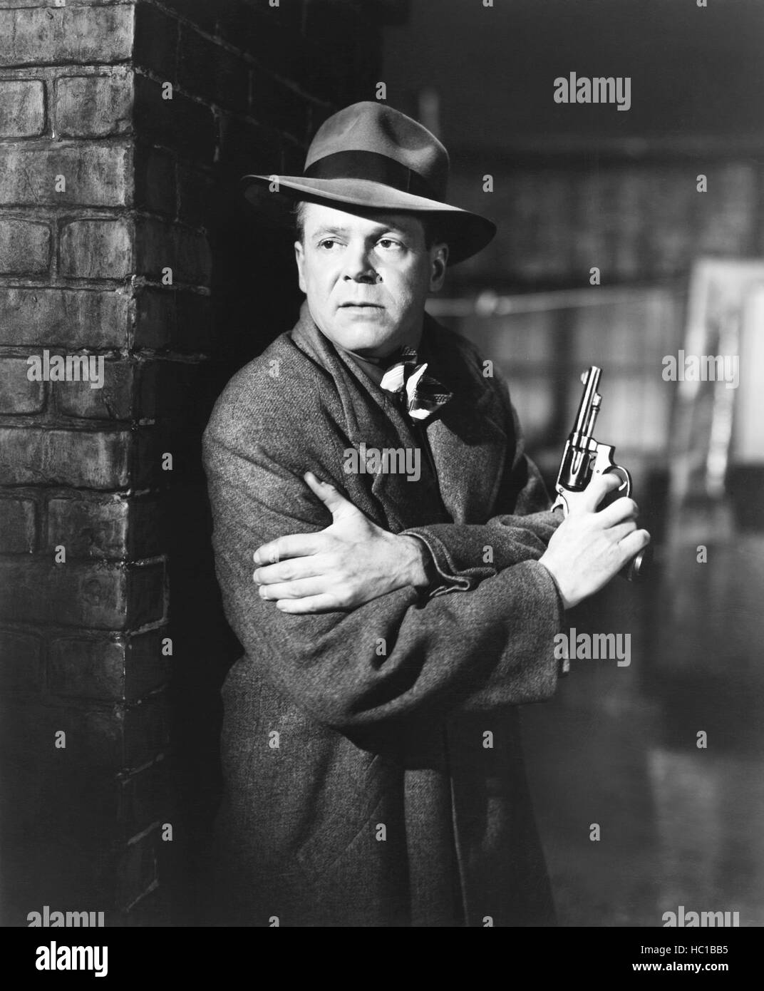 MANHANDLED, Dan Duryea, 1949 Stock Photo - Alamy