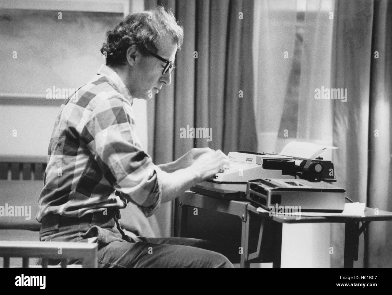 MANHATTAN, Woody Allen, 1979. ©United Artists/courtesy Everett ...