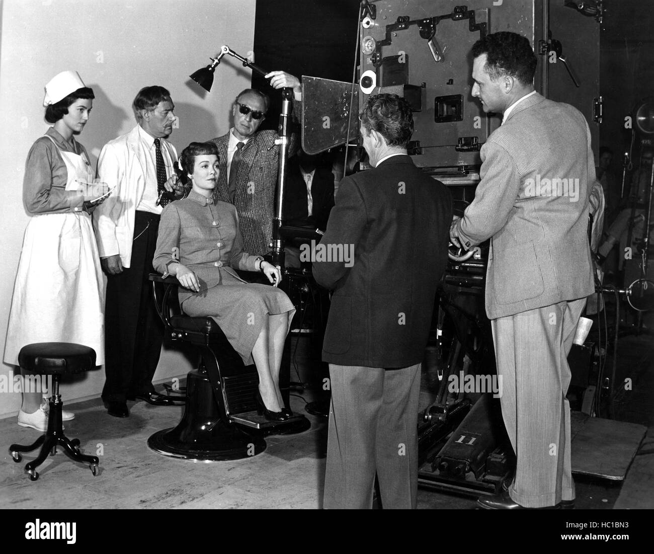 MAGNIFICENT OBSESSION, Jane Wyman, director Douglas Sirk (sunglasses ...