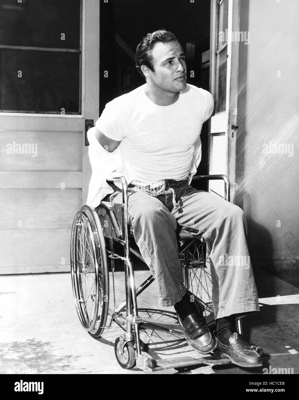 THE MEN, Marlon Brando, 1950 Stock Photo - Alamy