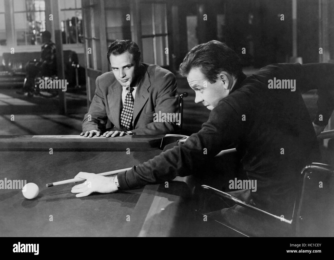 THE MEN, Marlon Brando, Richard Erdman, 1950 Stock Photo - Alamy