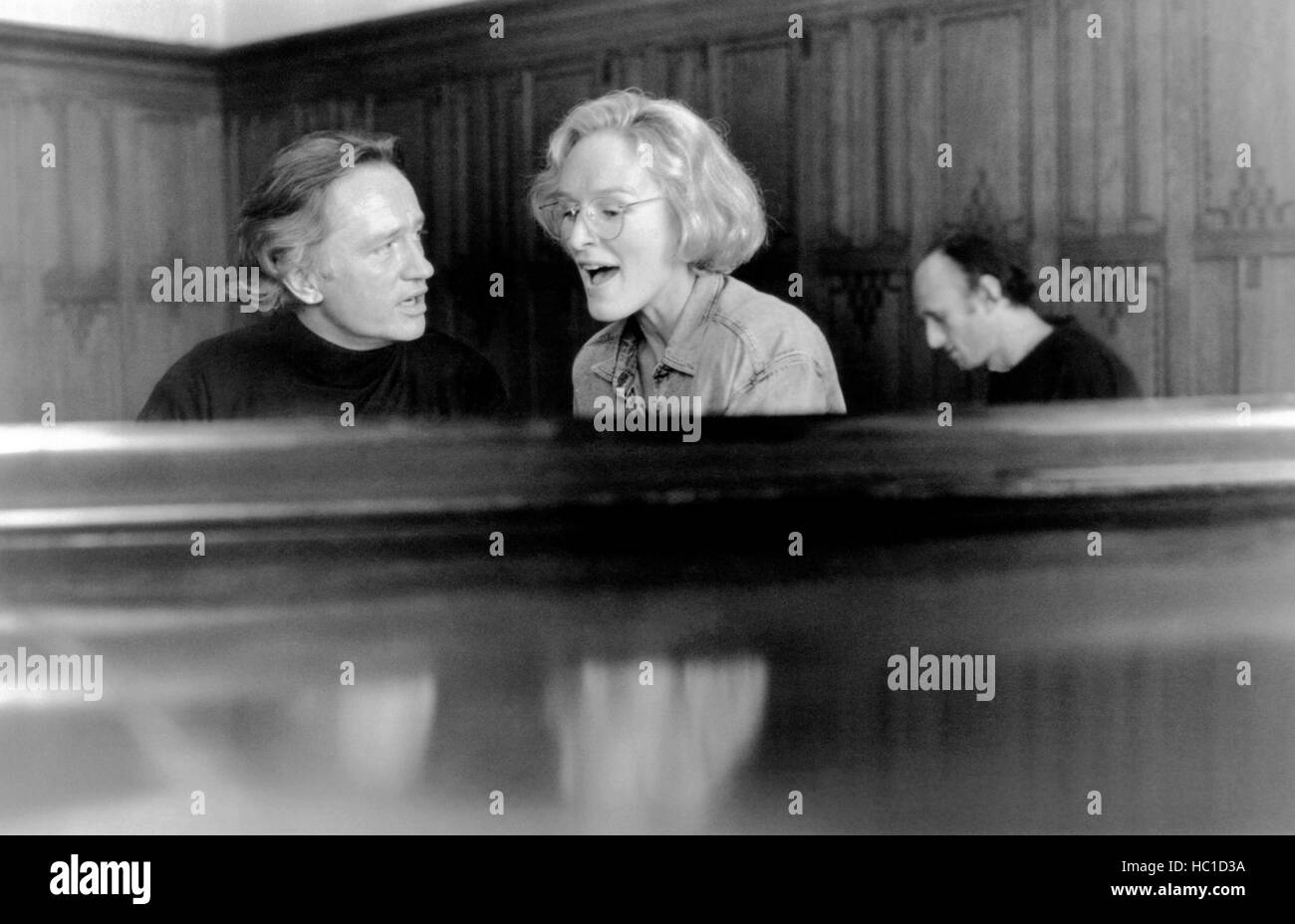 MEETING VENUS, from left, front, Niels Arestrup, Glenn Close, 1991 ...