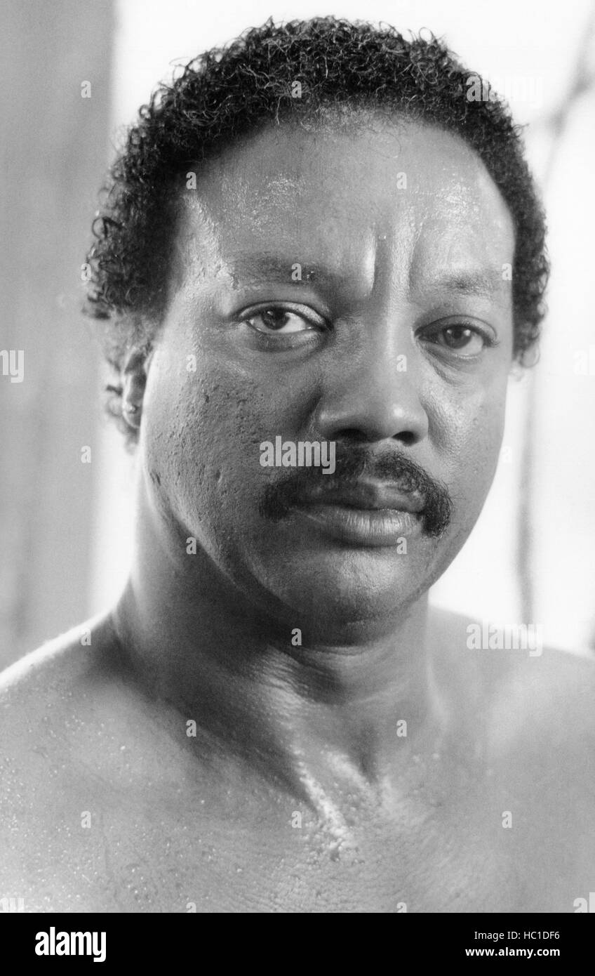 Paul winfield Black and White Stock Photos & Images - Alamy Paul winfield Black and White Stock Photos & Images - Alamy