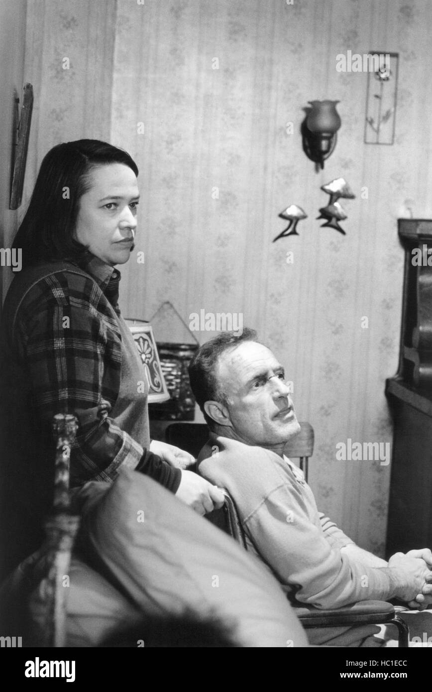 MISERY, from left: Kathy Bates, James Caan, 1990. ©Columbia/courtesy ...