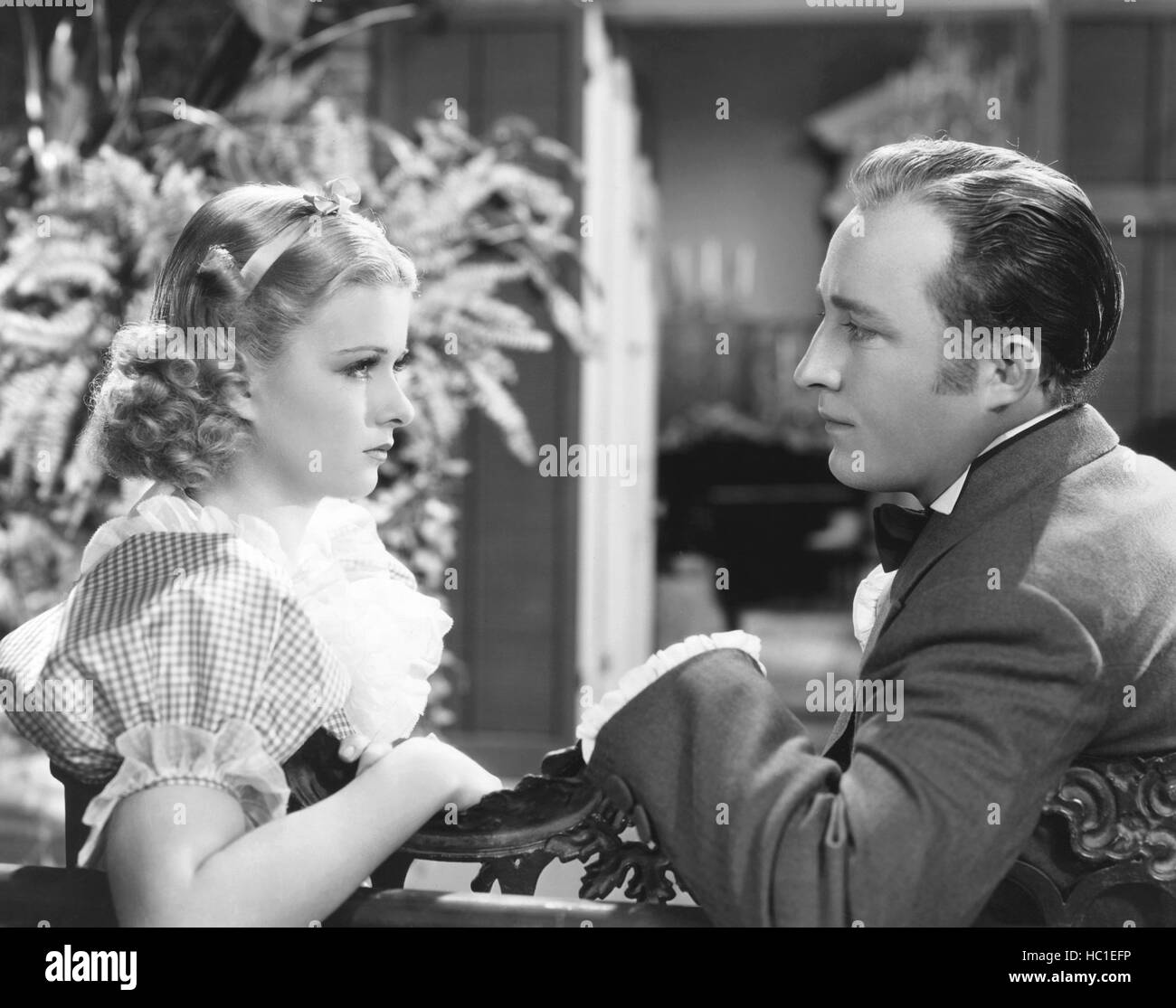 MISSISSIPPI, from left: Joan Bennett, Bing Crosby, 1935 Stock Photo - Alamy