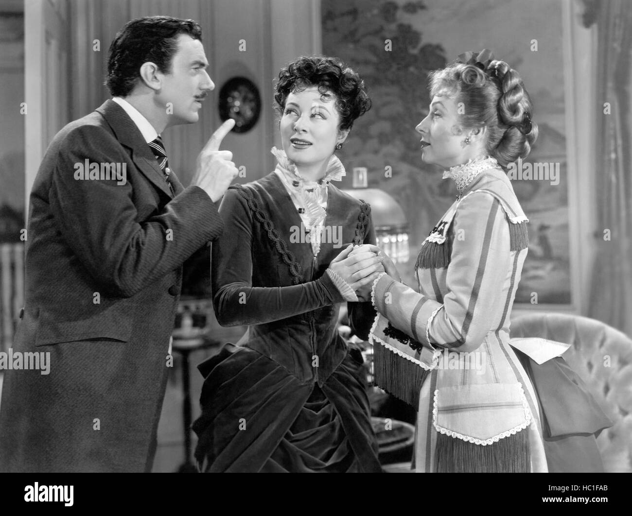 MRS. PARKINGTON, from left, Walter Pidgeon, Greer Garson, Agnes ...
