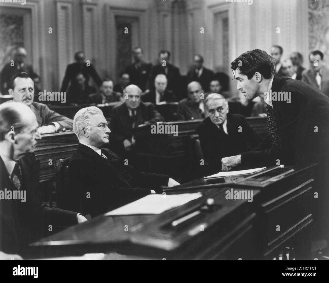 MR. SMITH GOES TO WASHINGTON, Stanley Andrews (rear), front from left ...