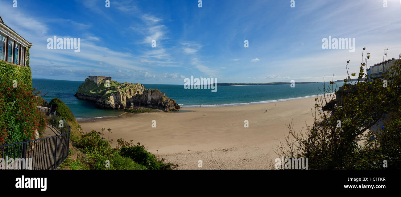 Tenby Castle, Panoramic Beach View Stock Photo - Alamy