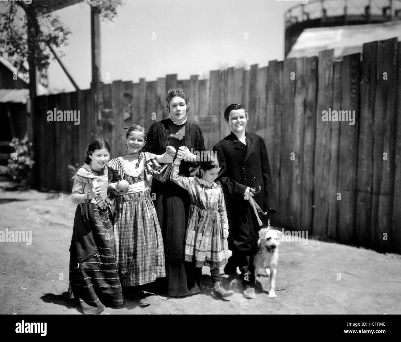 MRS. WIGGS OF THE CABBAGE PATCH, from left, Edith Fellows, Carmencita ...