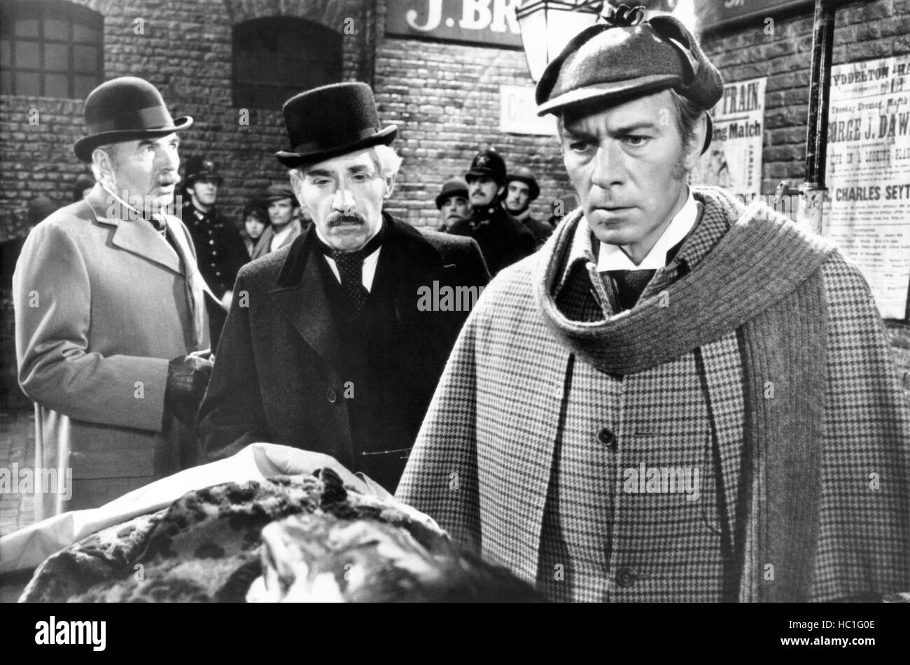MURDER BY DECREE, from left: James Mason as Dr. Watson, Frank Finlay ...