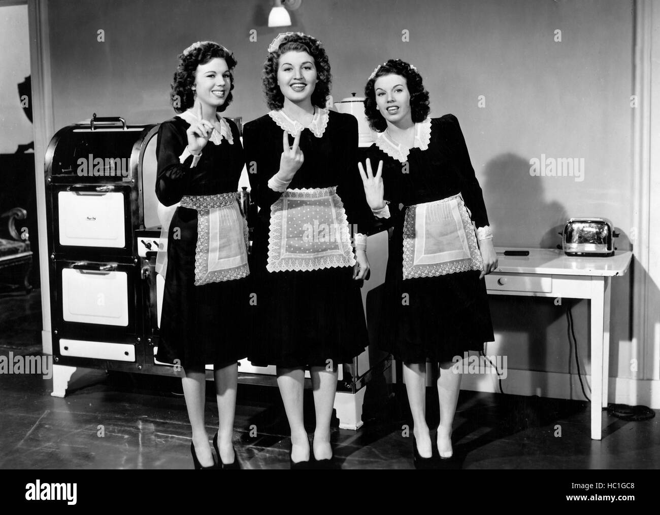 NATIONAL BARN DANCE, The Dinning Sisters, 1944 Stock Photo - Alamy