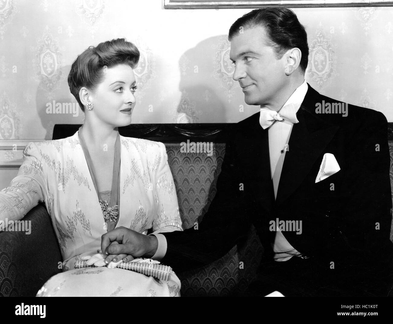 NOW, VOYAGER, Bette Davis, John Loder, 1942 Stock Photo - Alamy