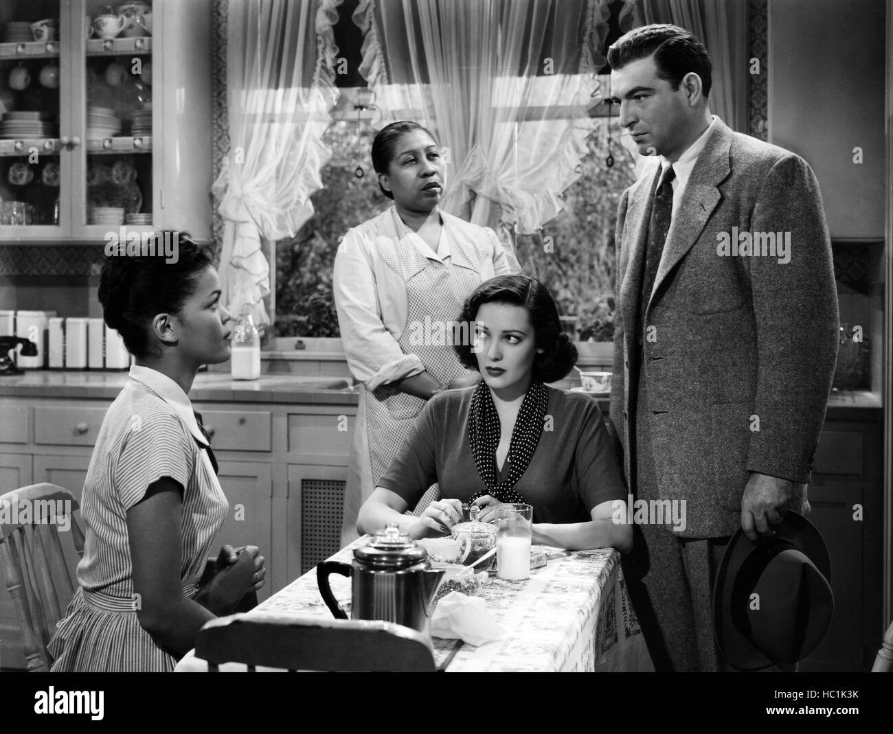 NO WAY OUT, Ruby Dee, Amanda Randolph, Linda Darnell, Stephen McNally ...