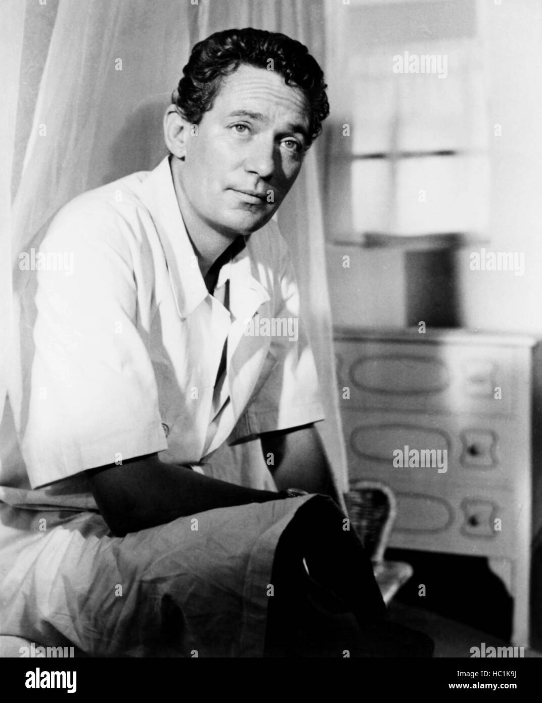 THE NUN'S STORY, Peter Finch, 1959 Stock Photo - Alamy