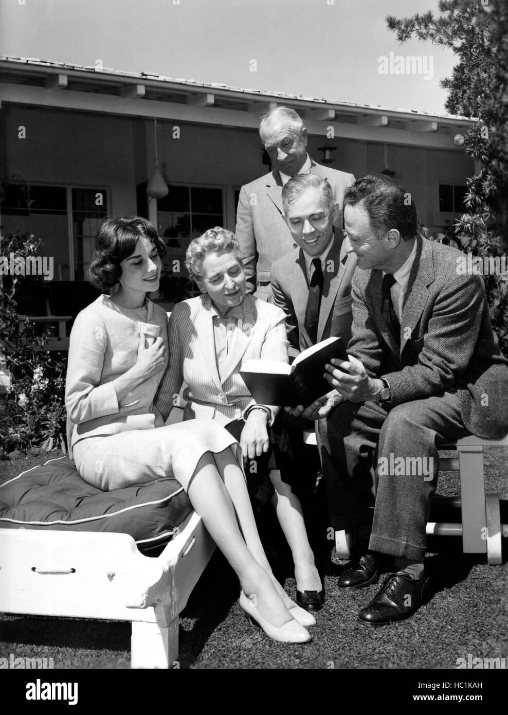 THE NUN'S STORY, Audrey Hepburn meets with author Mrs. Kathryn Hulme ...