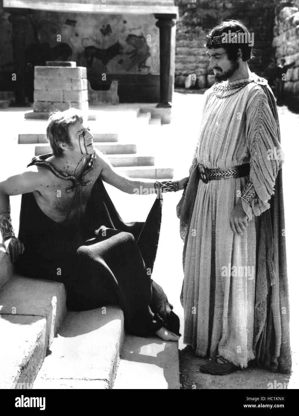 OEDIPUS THE KING, Richard Johnson, Christopher Plummer, 1967 Stock ...