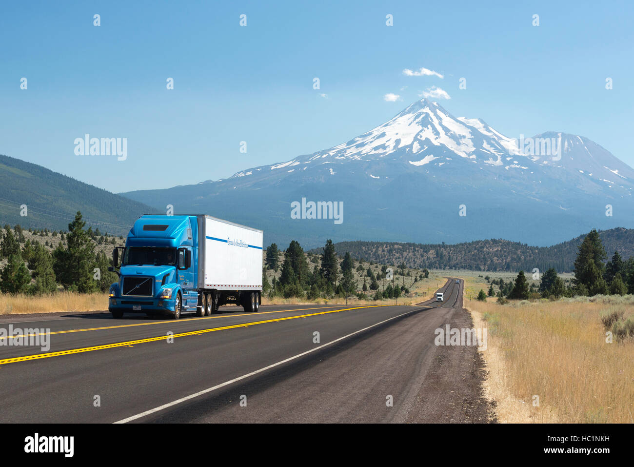 Highway 97 hi-res stock photography and images - Alamy