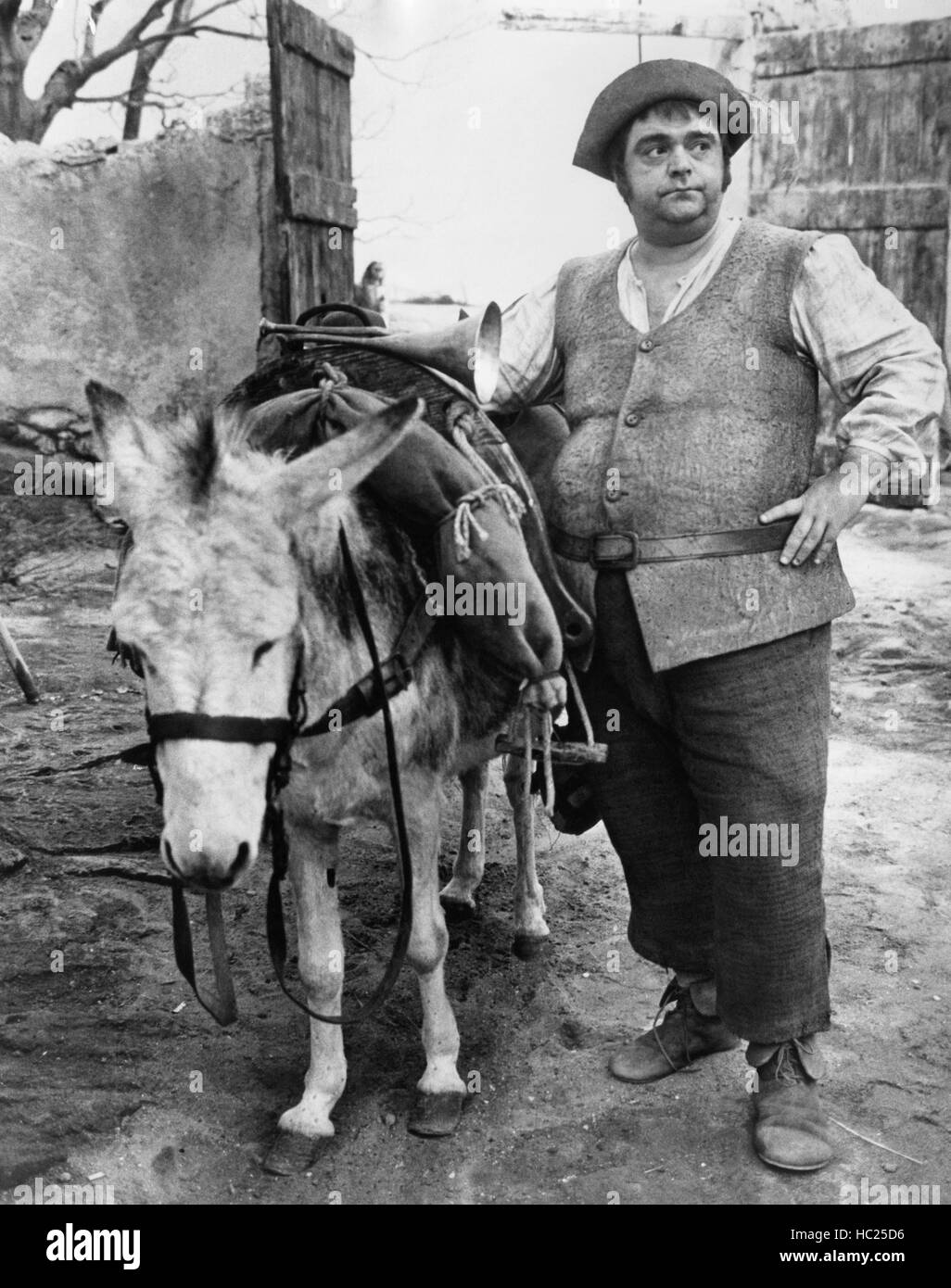 MAN OF LA MANCHA, James Coco, 1972 Stock Photo - Alamy