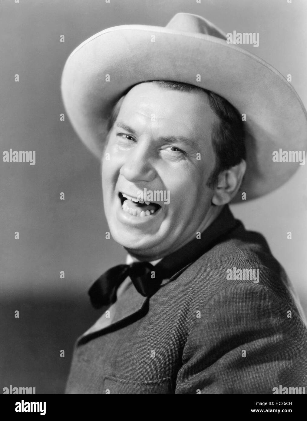 THE MASKED RIDER, Fuzzy Knight, 1941 Stock Photo - Alamy