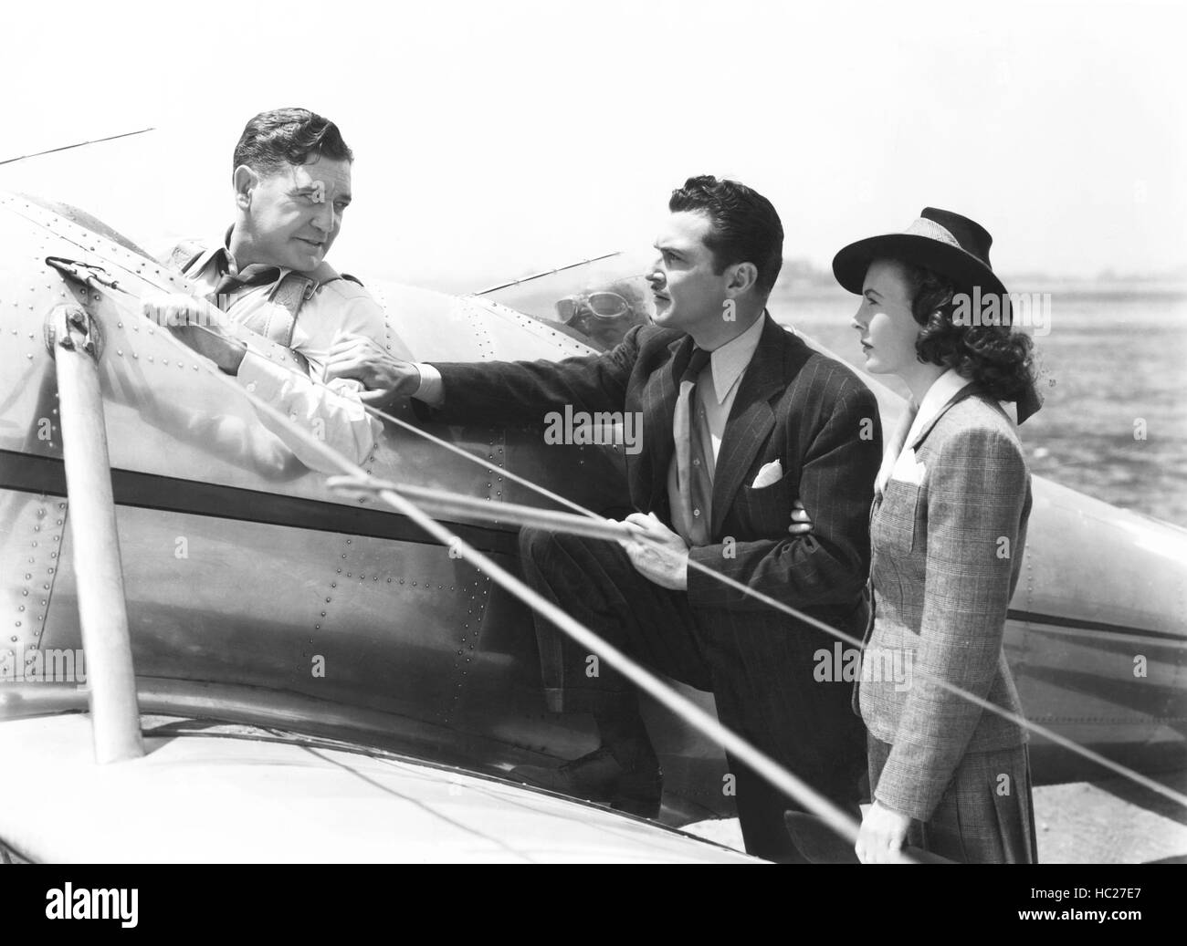 MEN AGAINST THE SKY, from left: Richard Dix, Kent Taylor, Wendy Barrie ...