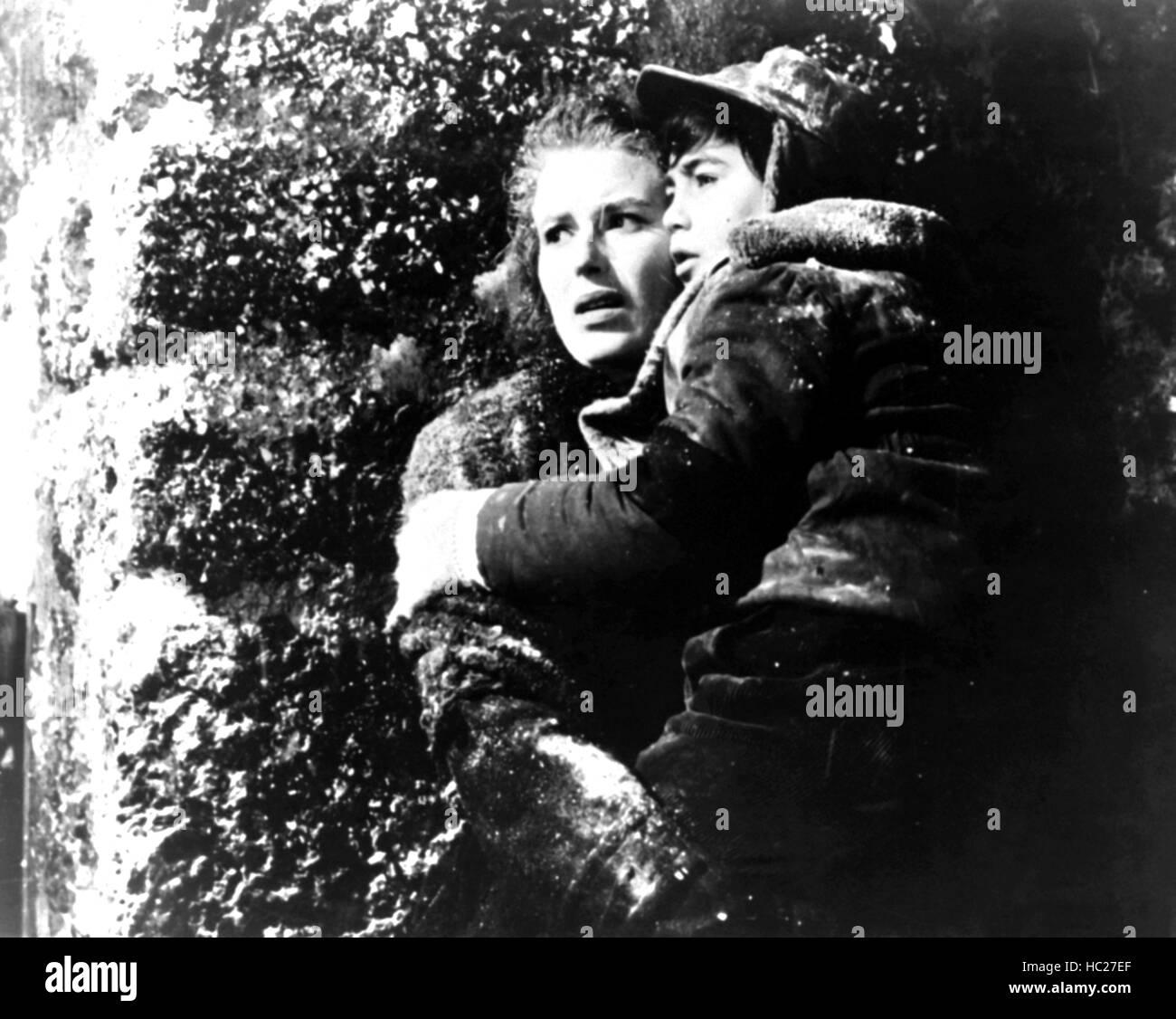 MEN AND WOLVES, (aka UOMINI E LUPI), from left, Silvana Mangano ...