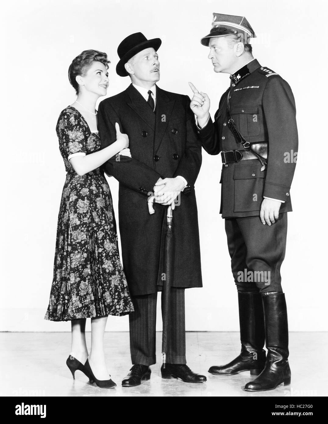 ME AND THE COLONEL, from left: Nicole Maurey, Danny Kaye, Curd Jurgens ...