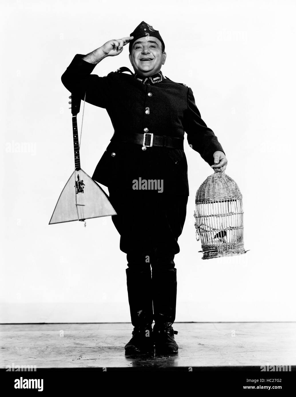 ME AND THE COLONEL, Akim Tamiroff, 1958 Stock Photo - Alamy