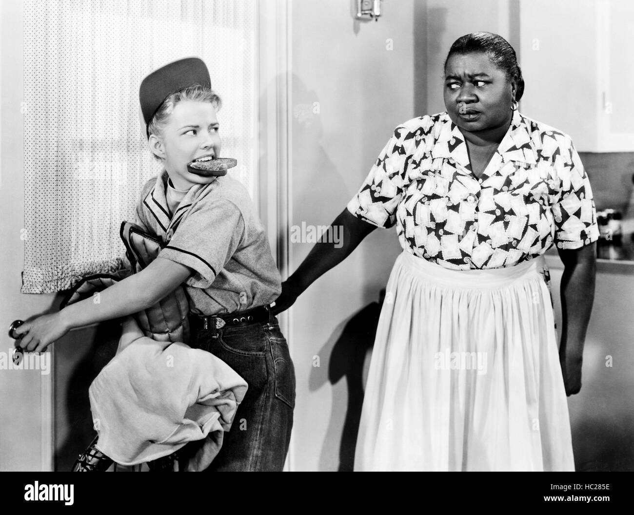 MICKEY, from left: Lois Butler, Hattie McDaniel, 1948 Stock Photo - Alamy