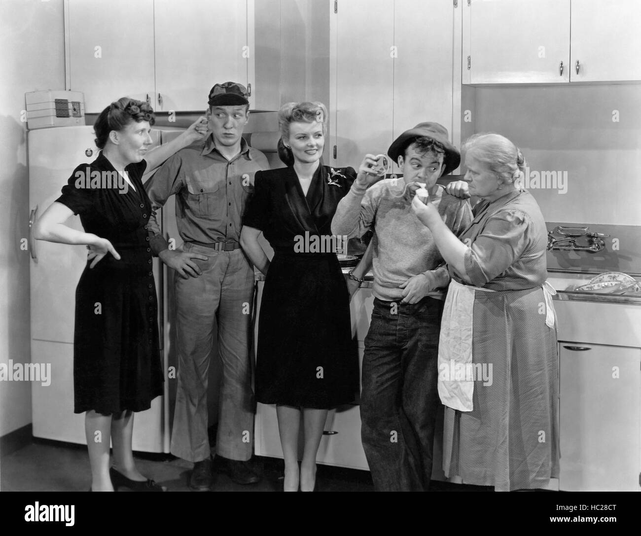 MILLION DOLLAR KID, Patsy Moran, Huntz Hall, Louise Currie, Leo Gorcey ...