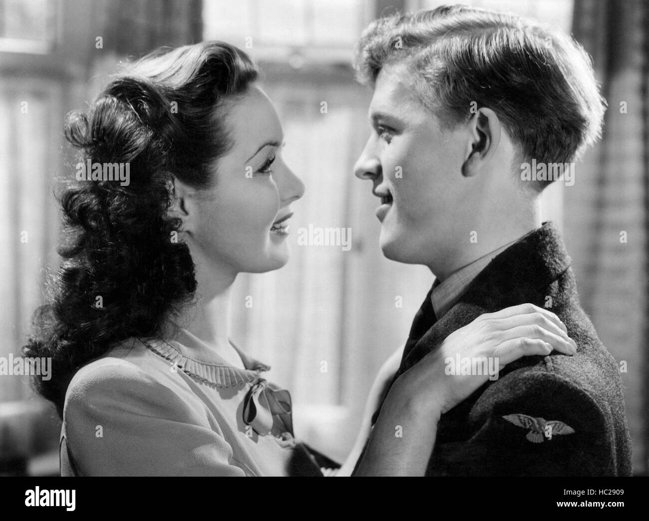 MILLIONS LIKE US, Patricia Roc, Gordon Jackson, 1943 Stock Photo - Alamy