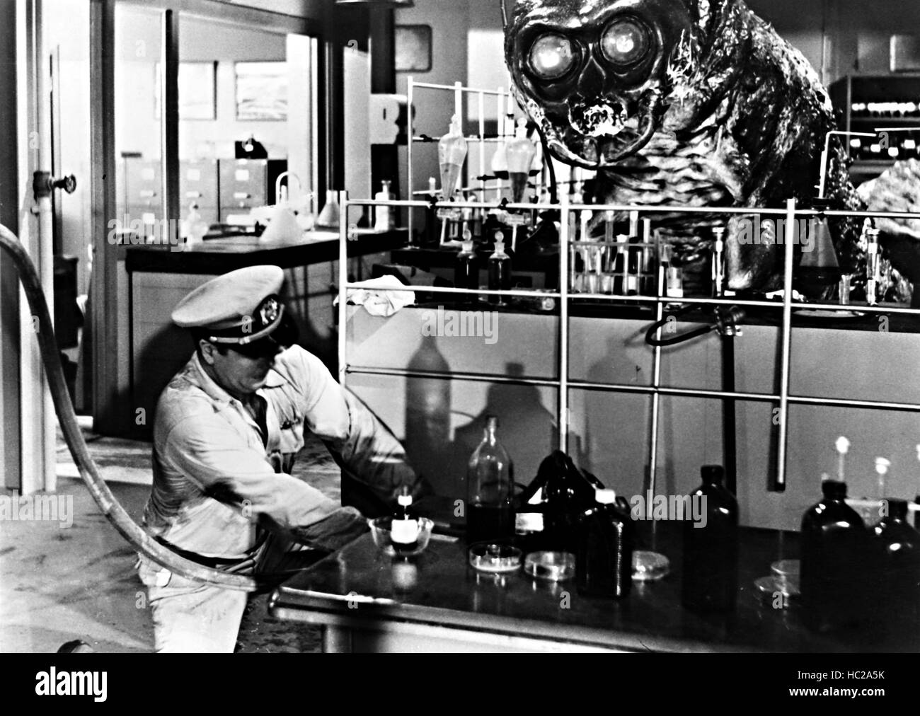 THE MONSTER THAT CHALLENGED THE WORLD, Tim Holt, 1957 Stock Photo - Alamy