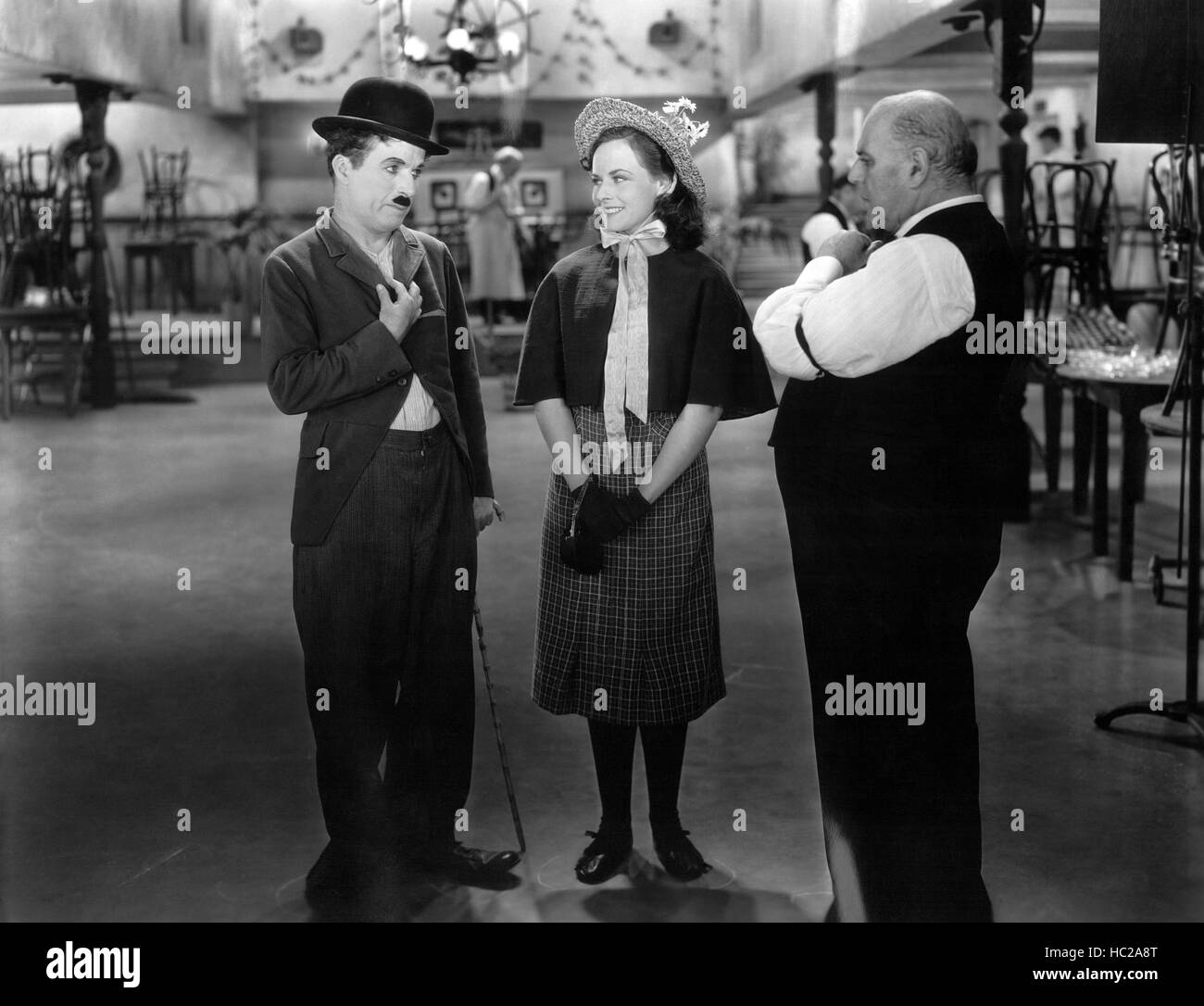 MODERN TIMES, Charlie Chaplin, Paulette Goddard, Henry Bergman, 1936 ...