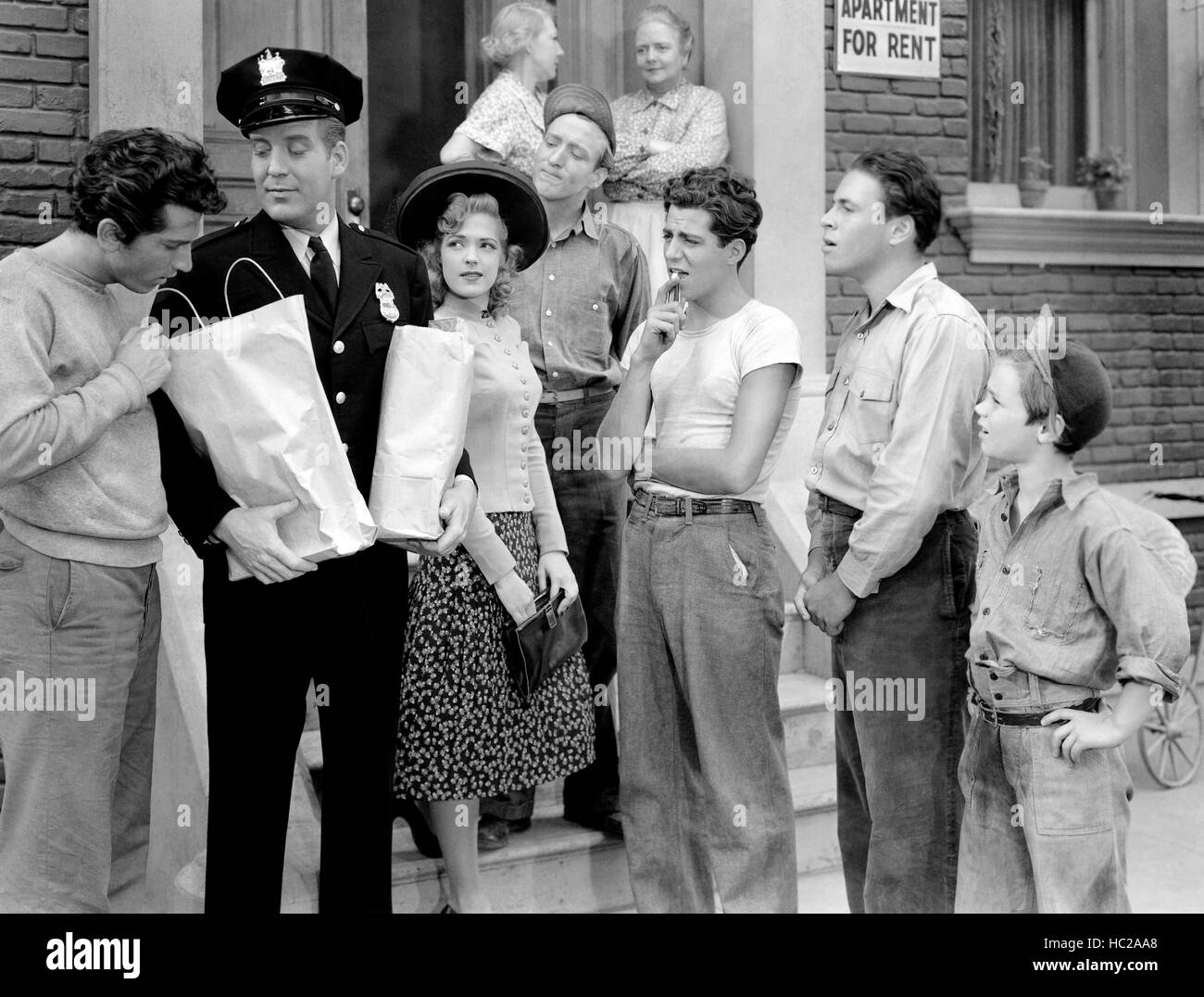 MOB TOWN, from left, Gabriel Dell, Dick Foran, Anne Gwynne, Huntz Hall ...