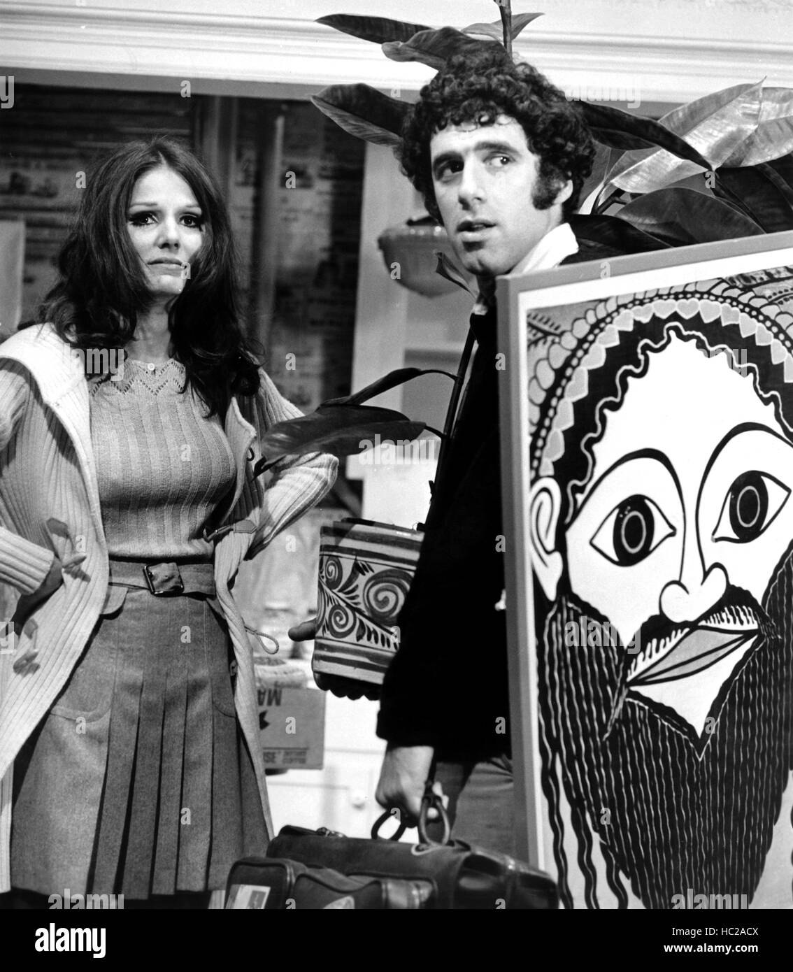 MOVE, from left, Paula Prentiss, Elliott Gould, 1970, ©20th Century Fox ...