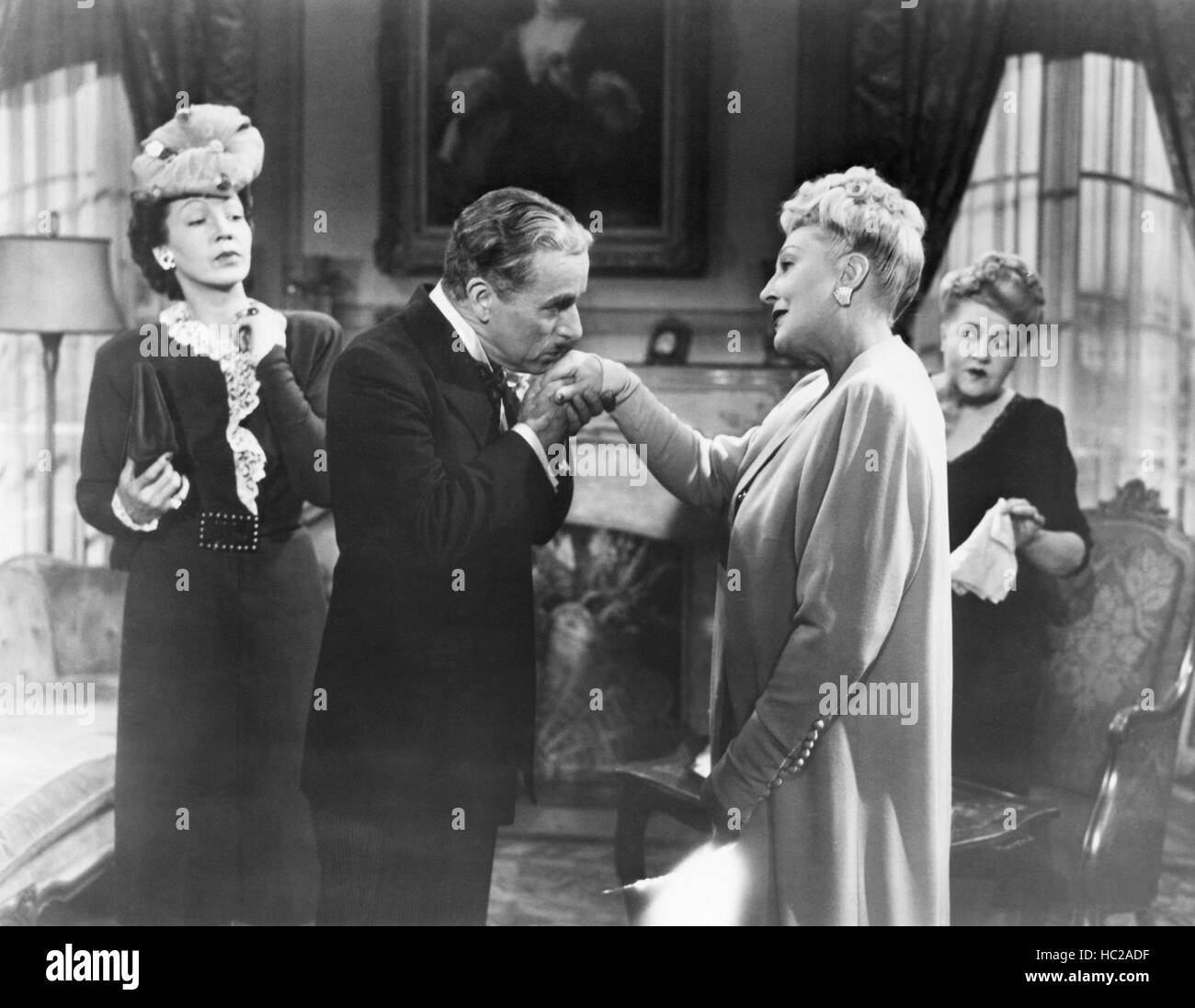 MONSIEUR VERDOUX, Helene Heigh, Charlie Chaplin, Isobel Elsom, Marjorie ...