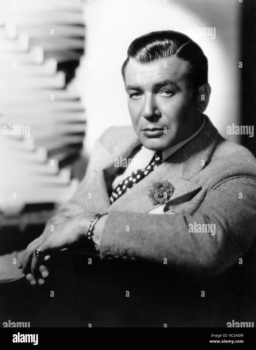 THE MUSIC GOES 'ROUND, Harry Richman, 1936 Stock Photo - Alamy