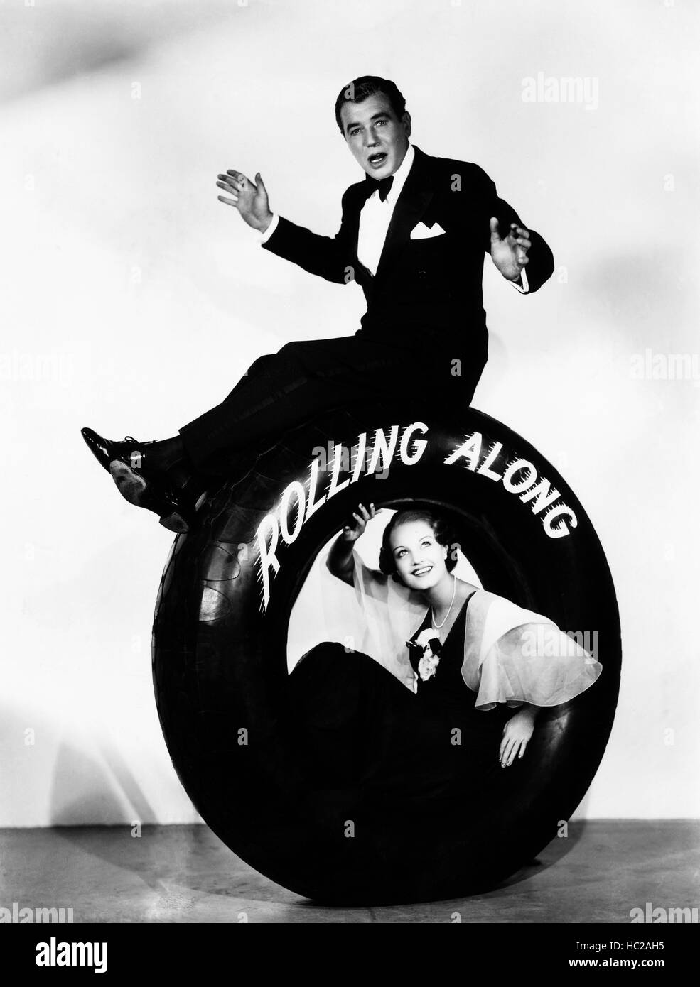 THE MUSIC GOES 'ROUND, from top, Harry Richman, Rochelle Hudson, 1936 ...
