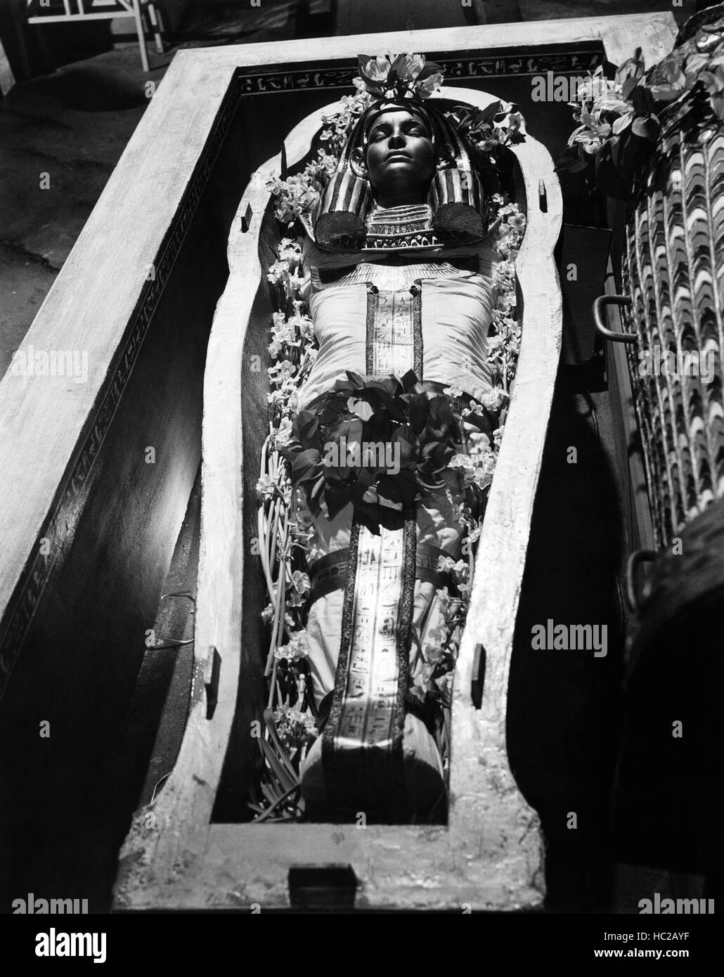 Yvonne Furneaux The Mummy