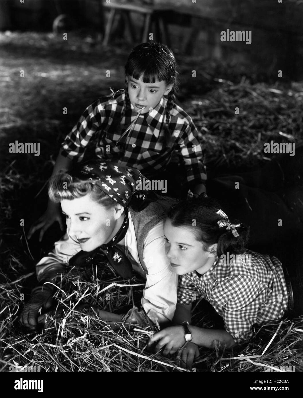 NEVER A DULL MOMENT, Irene Dunne, Gigi Perreau, Natalie Wood (back ...