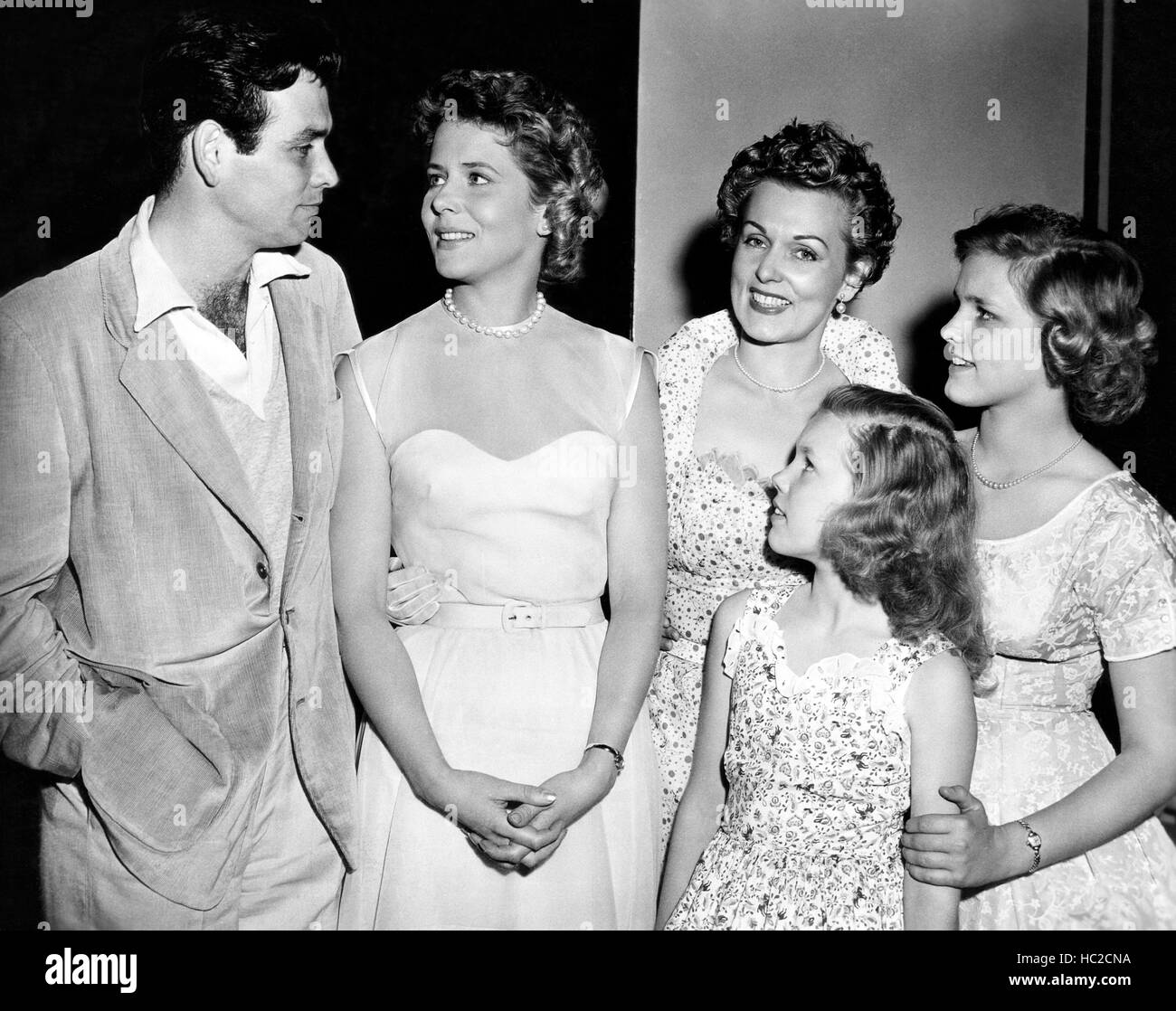 NEVER SAY GOODBYE, from left: David Janssen, Cornell Borchers, Bernice ...