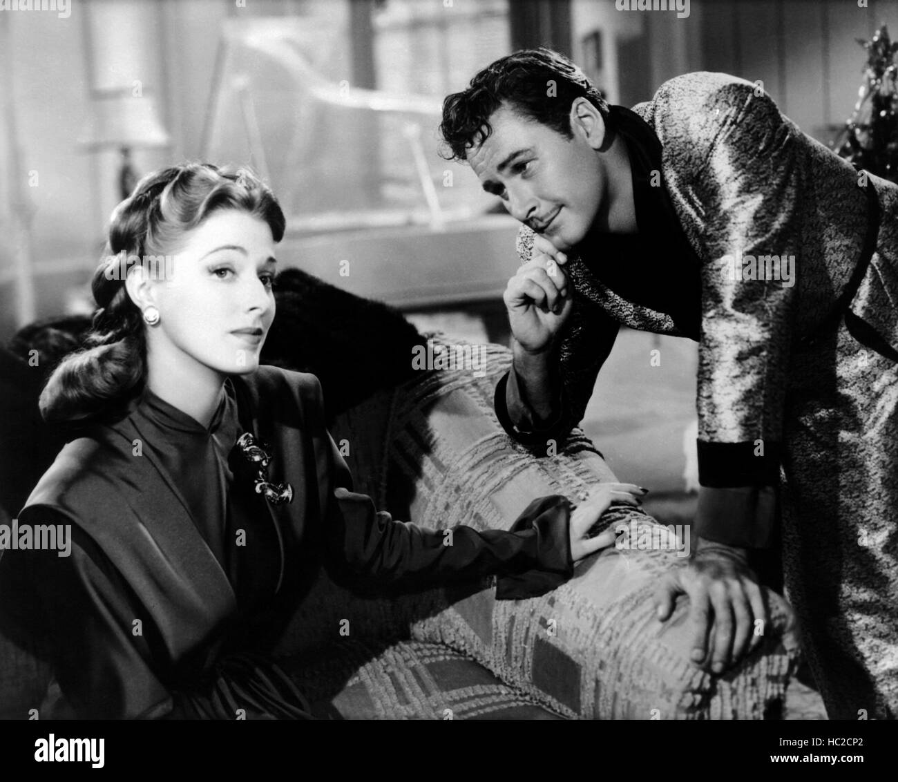NEVER SAY GOODBYE, form left: Eleanor Parker, Errol Flynn, 1946 Stock ...