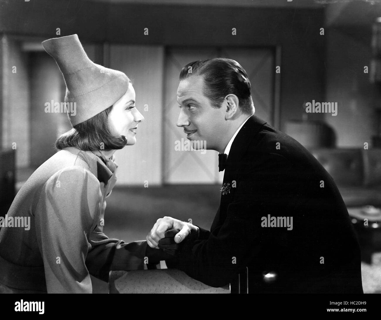 NINOTCHKA, Greta Garbo, Melvyn Douglas, stovepipe hat, 1939 Stock Photo ...