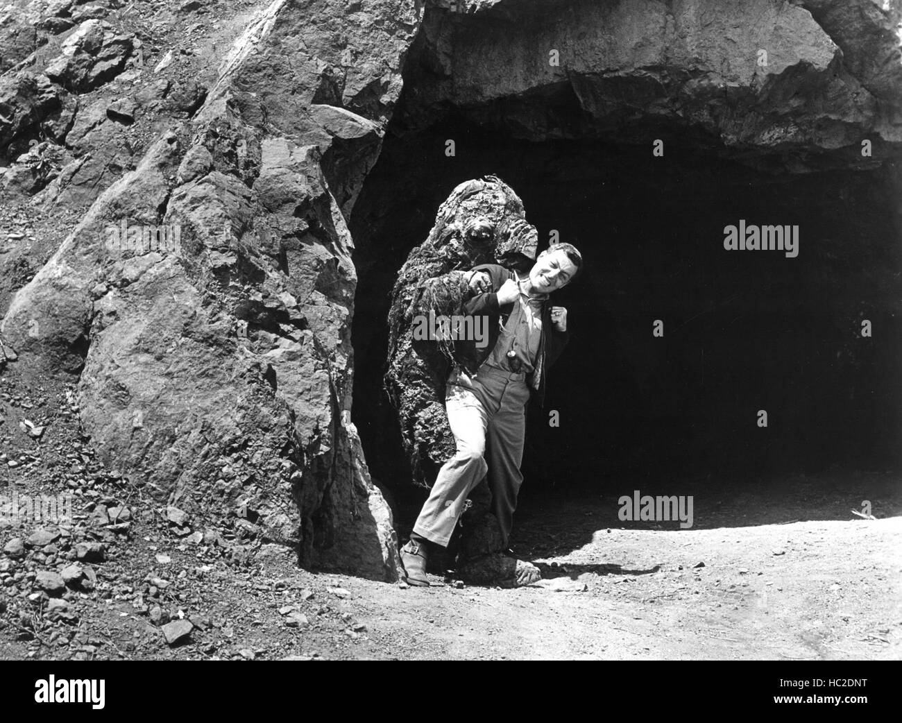 NIGHT OF THE BLOOD BEAST, Ross Sturlin, Michael Emmet, 1958 Stock Photo ...