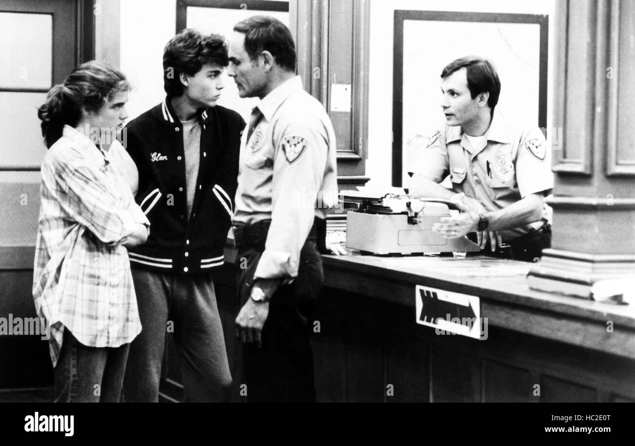 A NIGHTMARE ON ELM STREET, Heather Langenkamp, Johnny Depp, John Saxon ...