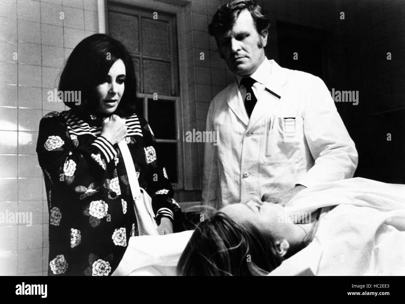 NIGHT WATCH, from left, Elizabeth Taylor, Linda Hayden, (on table ...